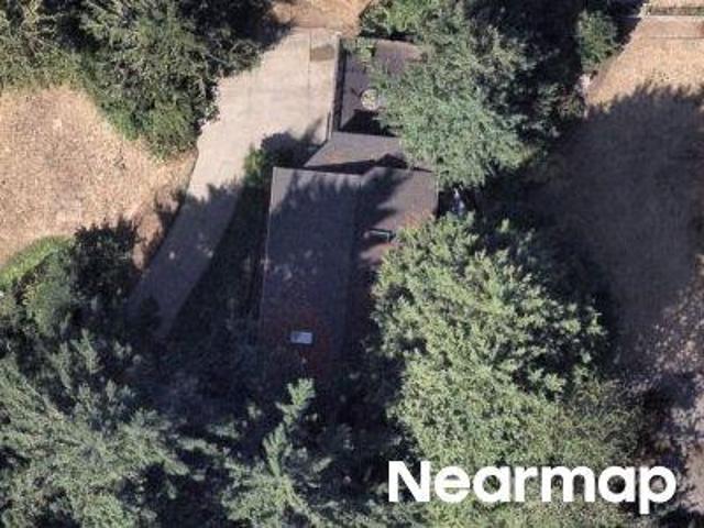 Meyerwood Ln NE