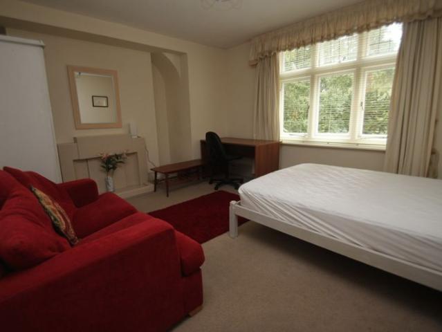 Meyrick Park, Student Let BH3, 2 bed property to rent, £1,350 pcm | PrimeLocation