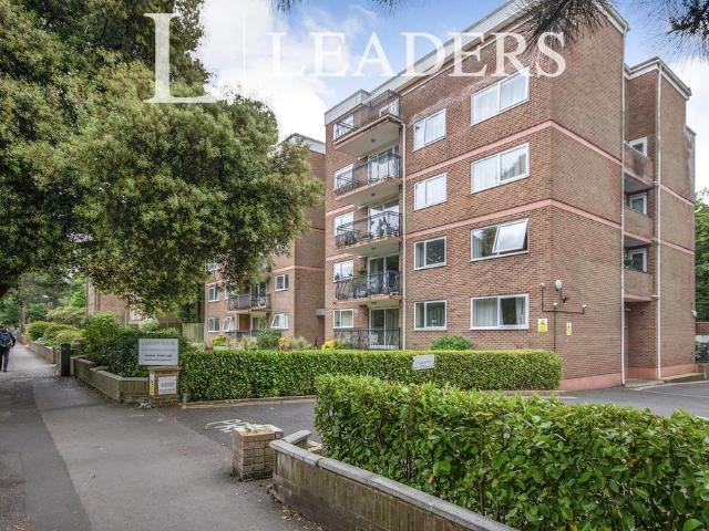 Meyrick Road, Bournemouth, BH1 2 bed flat to rent £1,375 pcm £317 pw