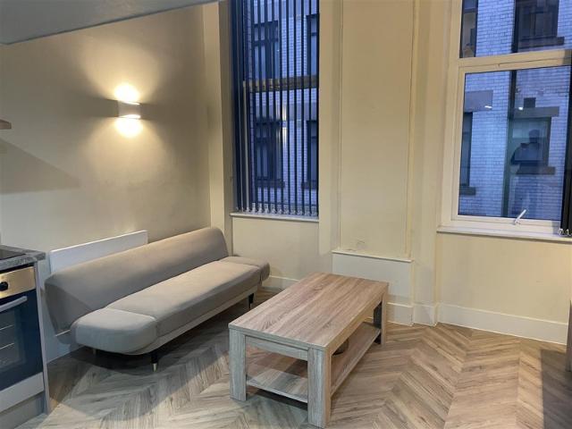 Mezzanine Studio Apartment inc all bills C/Tax