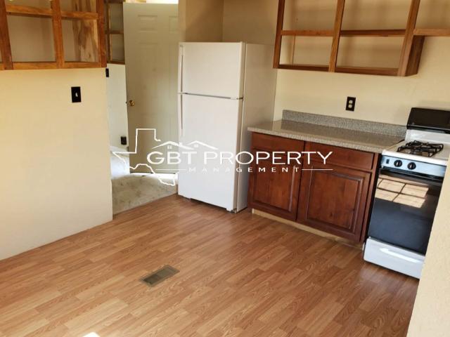 MHP06 Canyon 3 Bedroom Apartment for Rent at 6th 6th Ave, Canyon, TX 79015