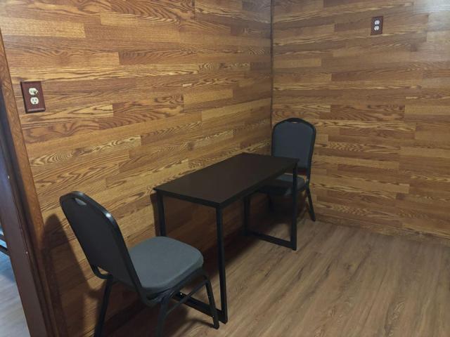 Mint Motel Spacious Room with Private Bathroom #16