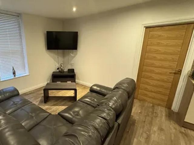 Mint Drive, Birmingham, B18 6DT, United Kingdom | 2 bed apartment for rent #138849510 | Rentberry
