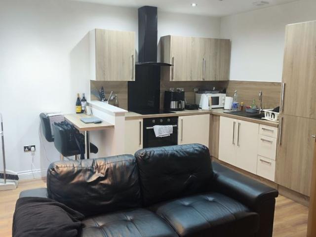 Mint Drive, Hockley B18, 1 bed flat to rent, £850 pcm | PrimeLocation