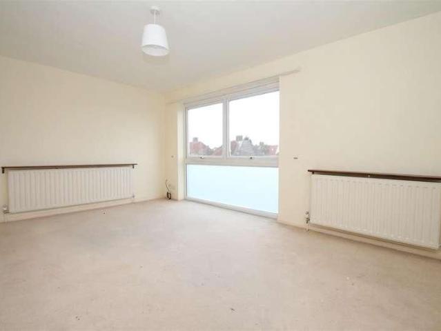 Mintern Close, Hedge Lane, Palmers Green, London, N13