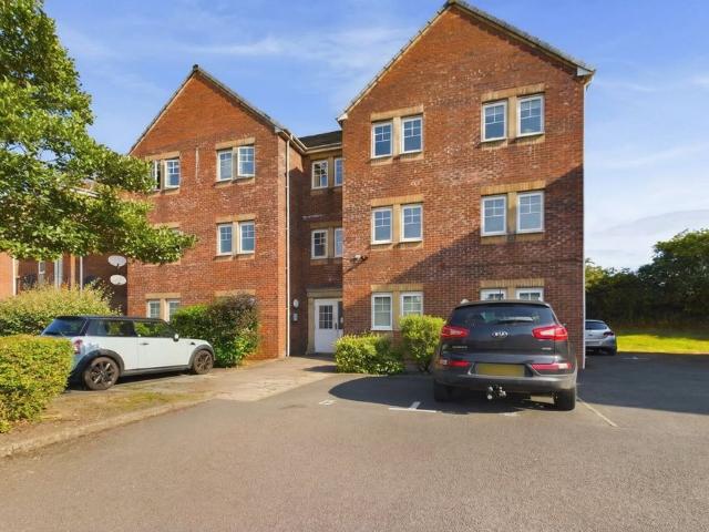 Minton Court, Baddeley Green, Stoke On Trent ST2, 2 bed flat to rent, £800 pcm | PrimeLocation