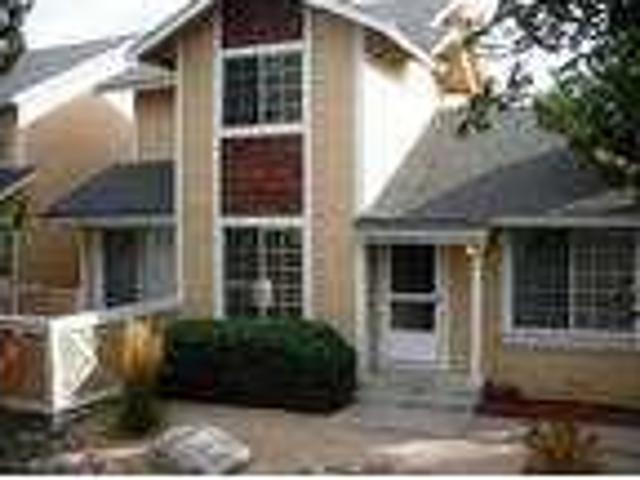 Minaret Circle NW Reno Townhome