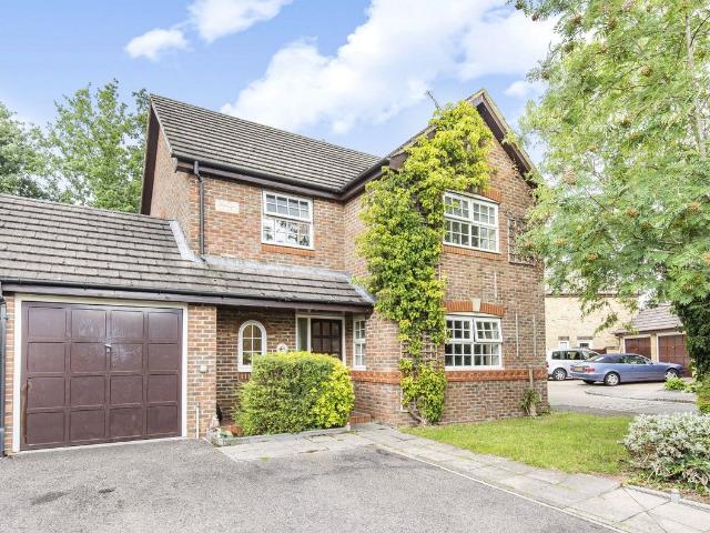 Minehurst Road, Mytchett, Camberley, Surrey GU16, 4 bed detached house to rent, £2,600 pcm | PrimeLocation