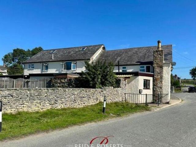 Miners Arms, Rhes y cae, 8 Bedroom Apartment