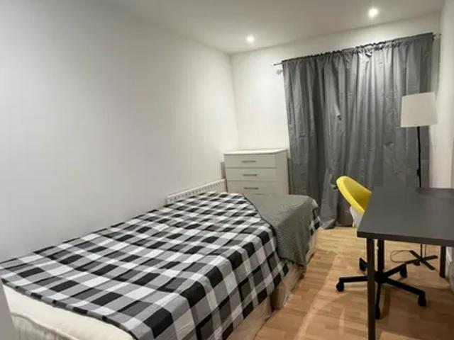 Minerva Close, Myatt's Fields, London, SW9 6EG, United Kingdom | Room for rent #160126874 | Rentberry