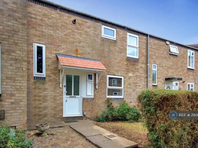 Minerva Way, Wellingborough, NN8 3 bed terraced house to rent £1,065 pcm £246 pw