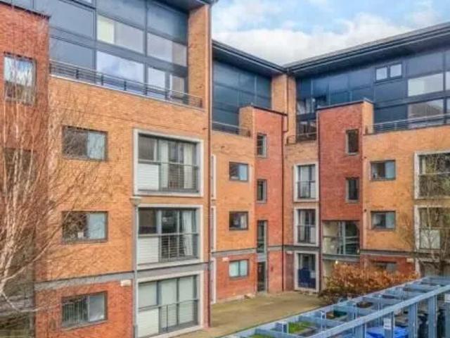 Minerva Way, Glasgow, G3 8NL, United Kingdom | 4 bed duplex for rent #167826539 | Rentberry