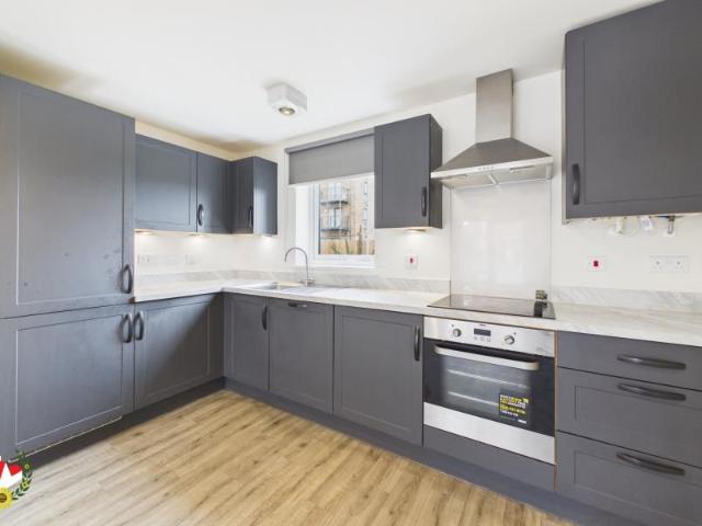 Minett Road, Yate, Bristol BS37, 2 bed flat to rent, £1,200 pcm | PrimeLocation