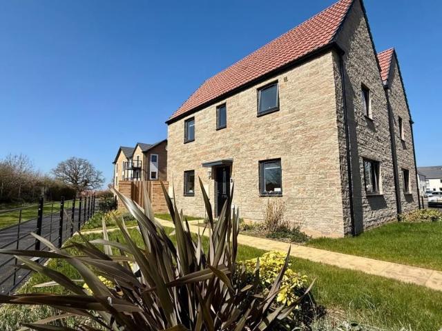 Minett Road, Yate, Bristol BS37, 3 bed semi detached house to rent, £1,625 pcm | PrimeLocation