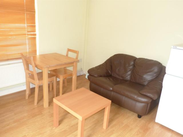 Minister Street Flat 5, Cathays, Cardiff