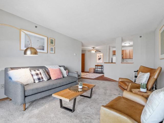 Minnetonka Hills Apartments 2 Bedroom Apartment for Rent at 2828 Jordan Ave S, Minnetonka, MN 55305