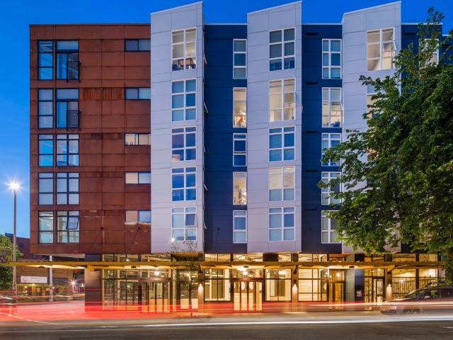 Minnie Flats | 101 Denny Way, Seattle, WA 98109