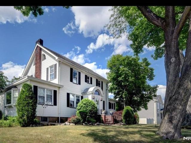 Minnisink Rd, Totowa, Home For Sale