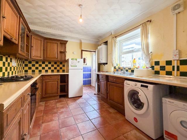 Minny Street, Cathays CF24, 4 bed terraced house to rent, £1,900 pcm | PrimeLocation