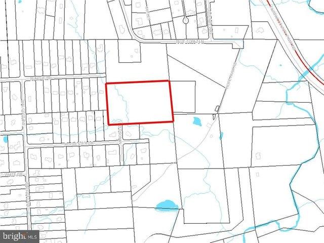 Minoso Dr, Fairfax, VA 22030