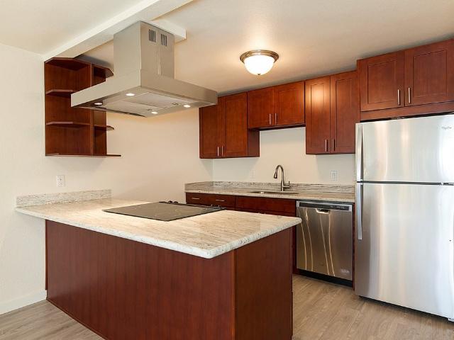 Minor Tower Apartments 1 Bedroom Apartment for Rent at 2525 Minor Ave E, Seattle, WA 98102 Eastlake
