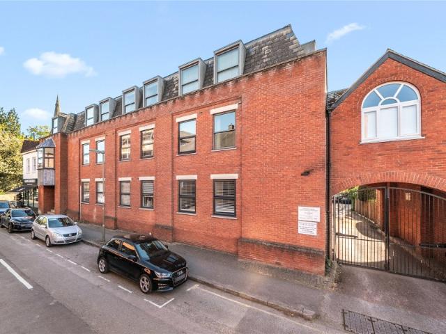Minorca Road, Weybridge 1 bedroomProperty for lettings Seymours