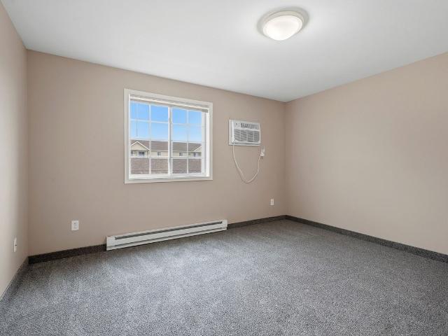Minot Place Apartments 1 Bedroom Apartment for Rent at 1710 13th St Se, Minot, ND 58701