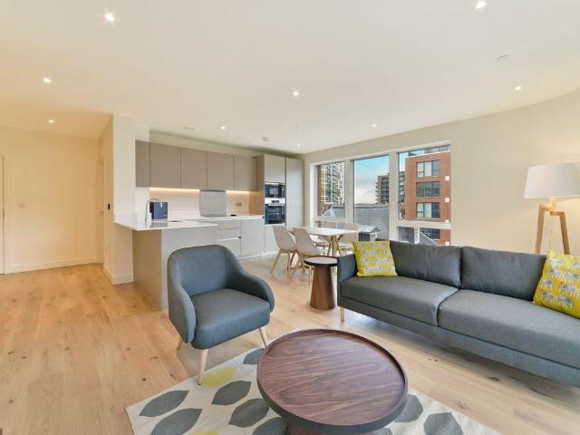 Minotaur House, Royal Arsenal Riverside, 3 Thunderer Walk, Woolwich, London SE18, 2 bed flat to rent, £2,400 pcm | PrimeLocation