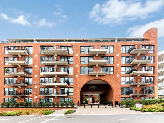 Minotaur House, Royal Arsenal Riverside, Woolwich, London SE18, 2 bed flat to rent, £2,496 pcm | PrimeLocation