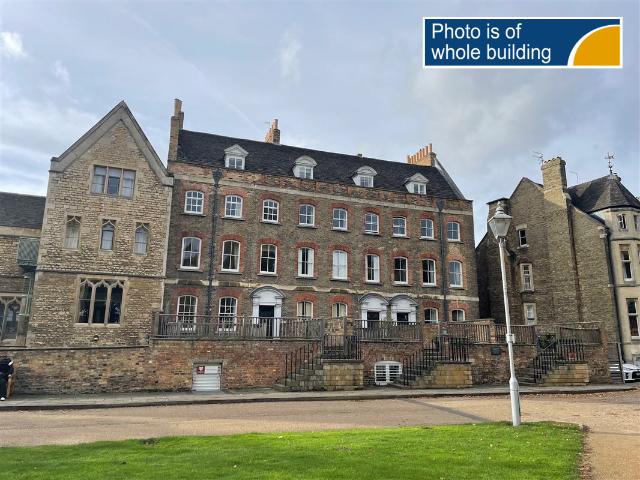 Minster Precincts, Peterborough