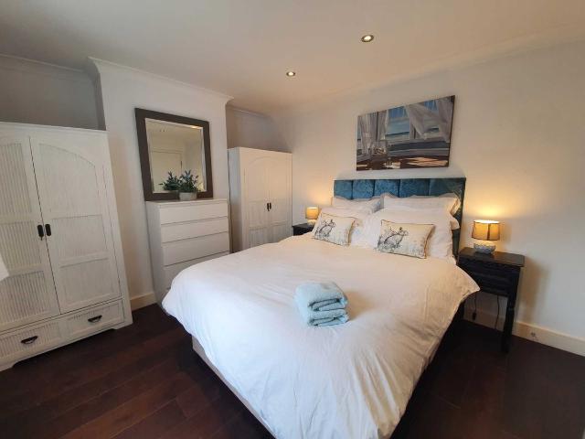 Minster Road, Bromley BR1, Room to rent, £850 pcm | PrimeLocation