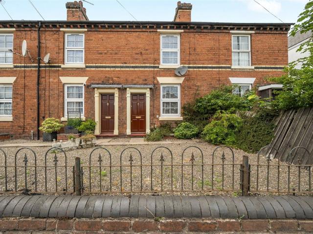 Minster Road, Stourport, Worcestershire DY13, 2 bed terraced house to rent, £895 pcm | PrimeLocation