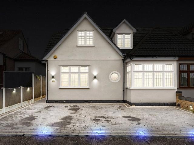 Minster Way, Hornchurch, Essex RM11, 5 bed semi detached house to rent, £3,300 pcm | PrimeLocation