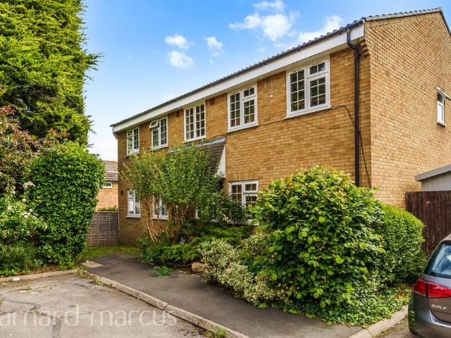 Minstrel Gardens, SURBITON 1 bed flat to rent £1,525 pcm £352 pw