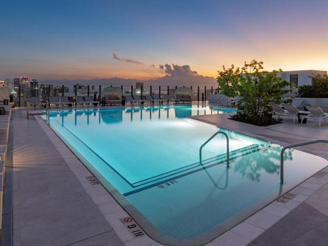 Miami World Tower 2 Bedroom Apartment for Rent at 710 Ne 1st Ave, Miami, FL 33132 Park West