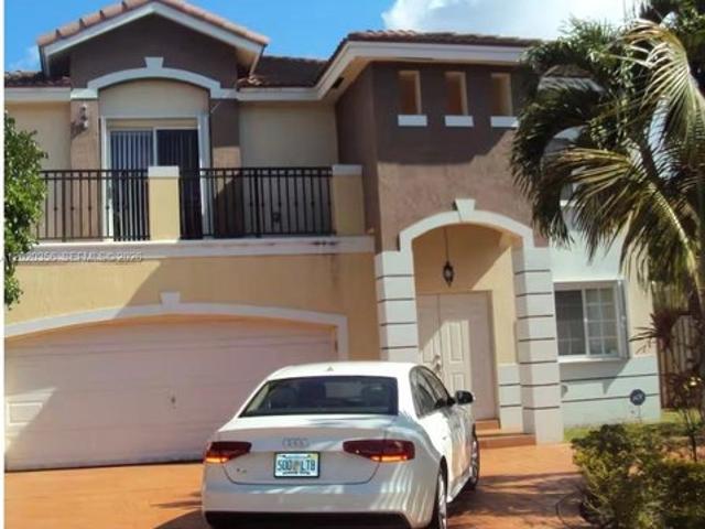 14475 SW 40th St, Miami, FL 33175