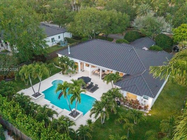 Miami, FL 33176