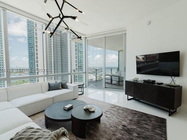 Miami, FL 33132