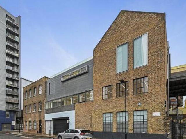 Micawber Street, London, Leisure Facility To