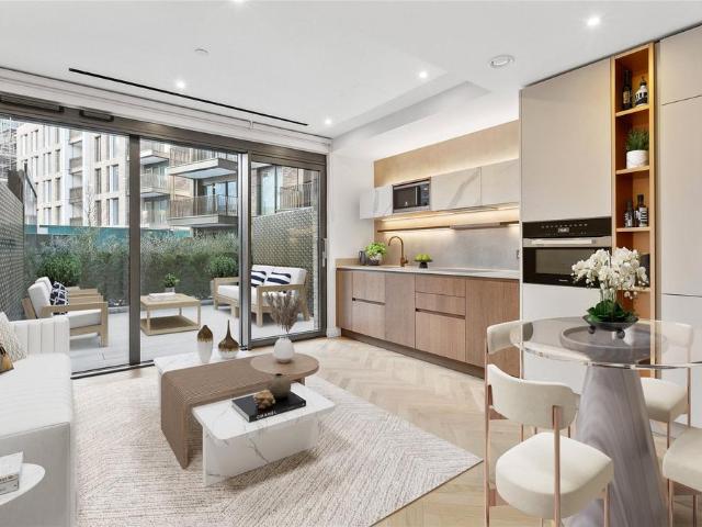 Michael Road, Hampton House, London, SW6 1 bed apartment to rent £2,947 pcm £680 pw