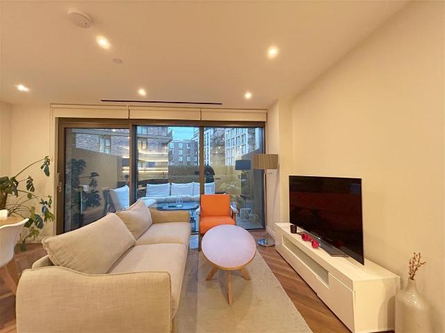 Michael Road, London SW6, 2 bed flat to rent, £4,000 pcm | PrimeLocation