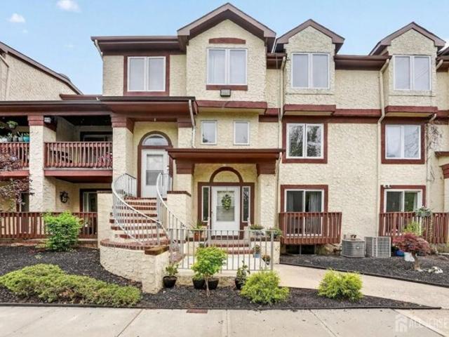 Michaels Ct, Woodbridge Proper, Home For Sale