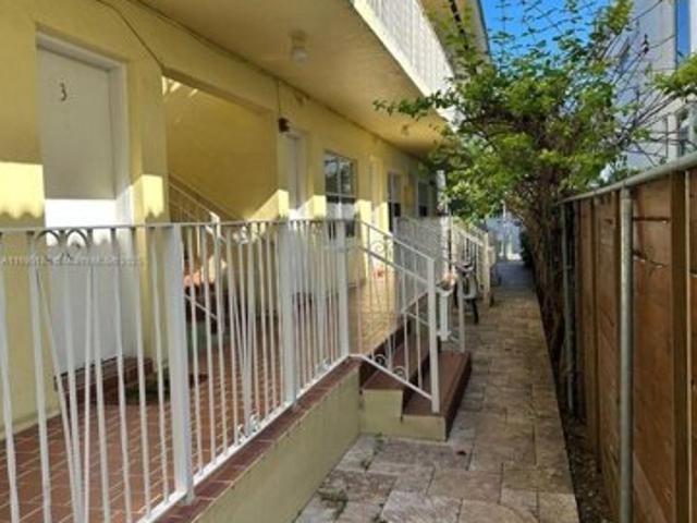 Michigan Ave Apt,miami Beach, Condo For Sale