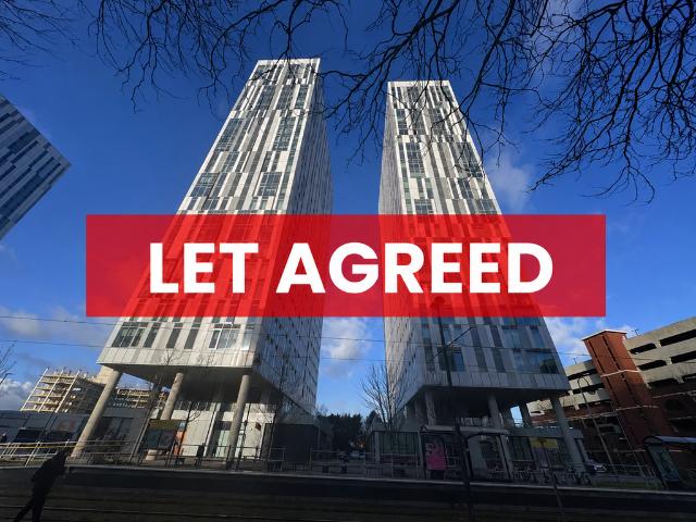Michigan Avenue, Salford M50 3 bed flat to rent £1,550 pcm £358 pw