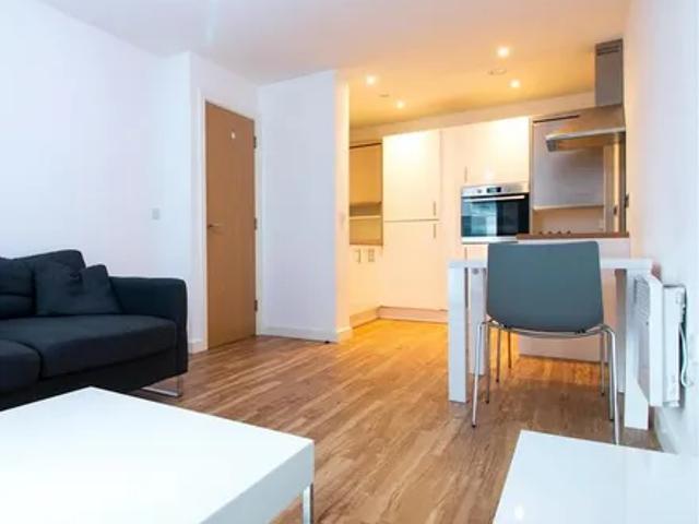 Michigan Point Tower A, 9 Michigan Avenue, Salford, M50 2GY, United Kingdom | 1 bed apartment for rent #139475126 | Rentberry