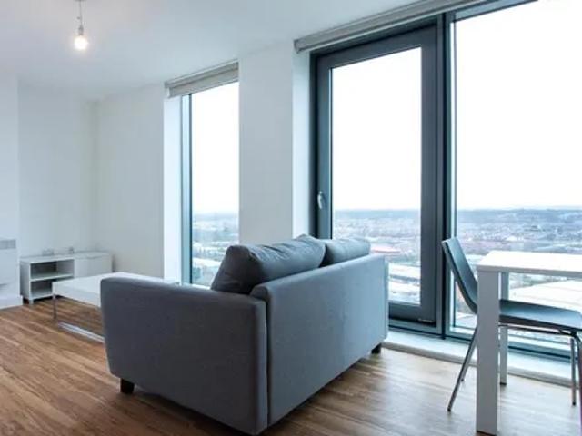 Michigan Point Tower A, 9 Michigan Avenue, Salford, M50 2GY, United Kingdom | 2 bed apartment for rent #115916837 | Rentberry