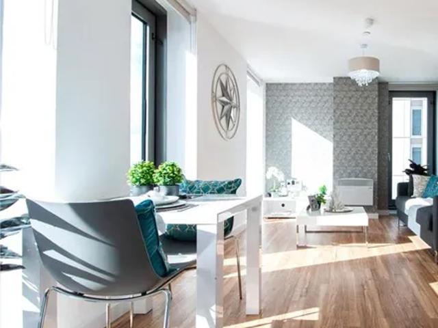 Michigan Point Tower A, 9 Michigan Avenue, Salford, M50 2GY, United Kingdom | 2 bed apartment for rent #112807205 | Rentberry