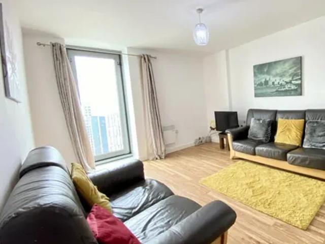 Michigan Point Tower A, 9 Michigan Avenue, Salford, M50 2GY, United Kingdom | 3 bed apartment for rent #167818912 | Rentberry