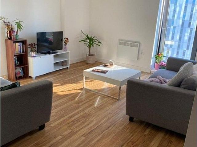 Michigan Point Tower B, Salford M50, 3 bed flat to rent, £1,650 pcm | PrimeLocation