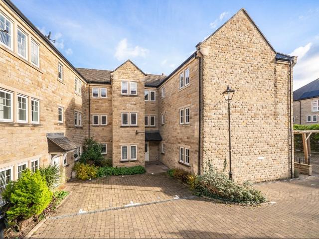 Micklethwaite Steps, Wetherby, West Yorkshire LS22, 2 bed flat to rent, £1,150 pcm | PrimeLocation